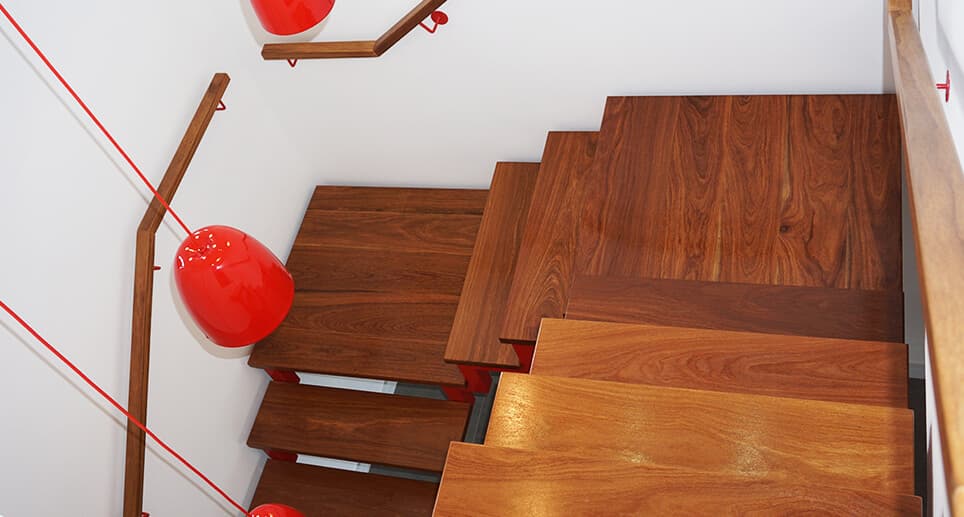 Escadas MV: Projetos de escadas de madeira, escadas de ferro e mistas.