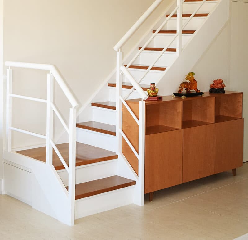 Escadas MV: Projetos de escadas de madeira, escadas de ferro e mistas.